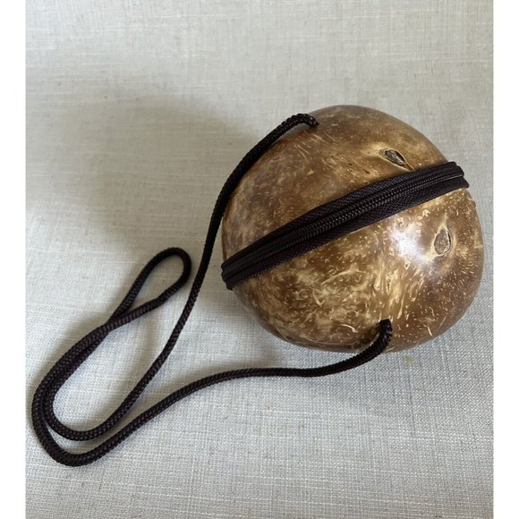 Natural Coconut Shell | Bags | Coconut Shell Crossbody Bag Red Hawaiian ...
